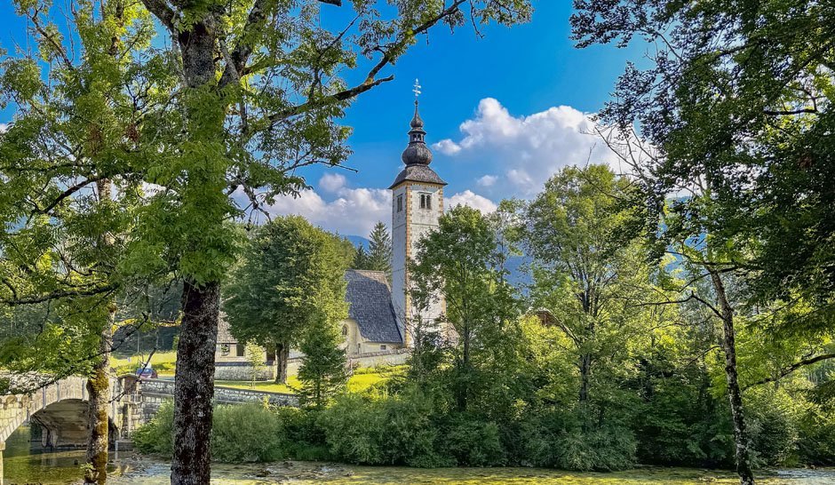 Het meer van Bohinj; Sloveense Alpen